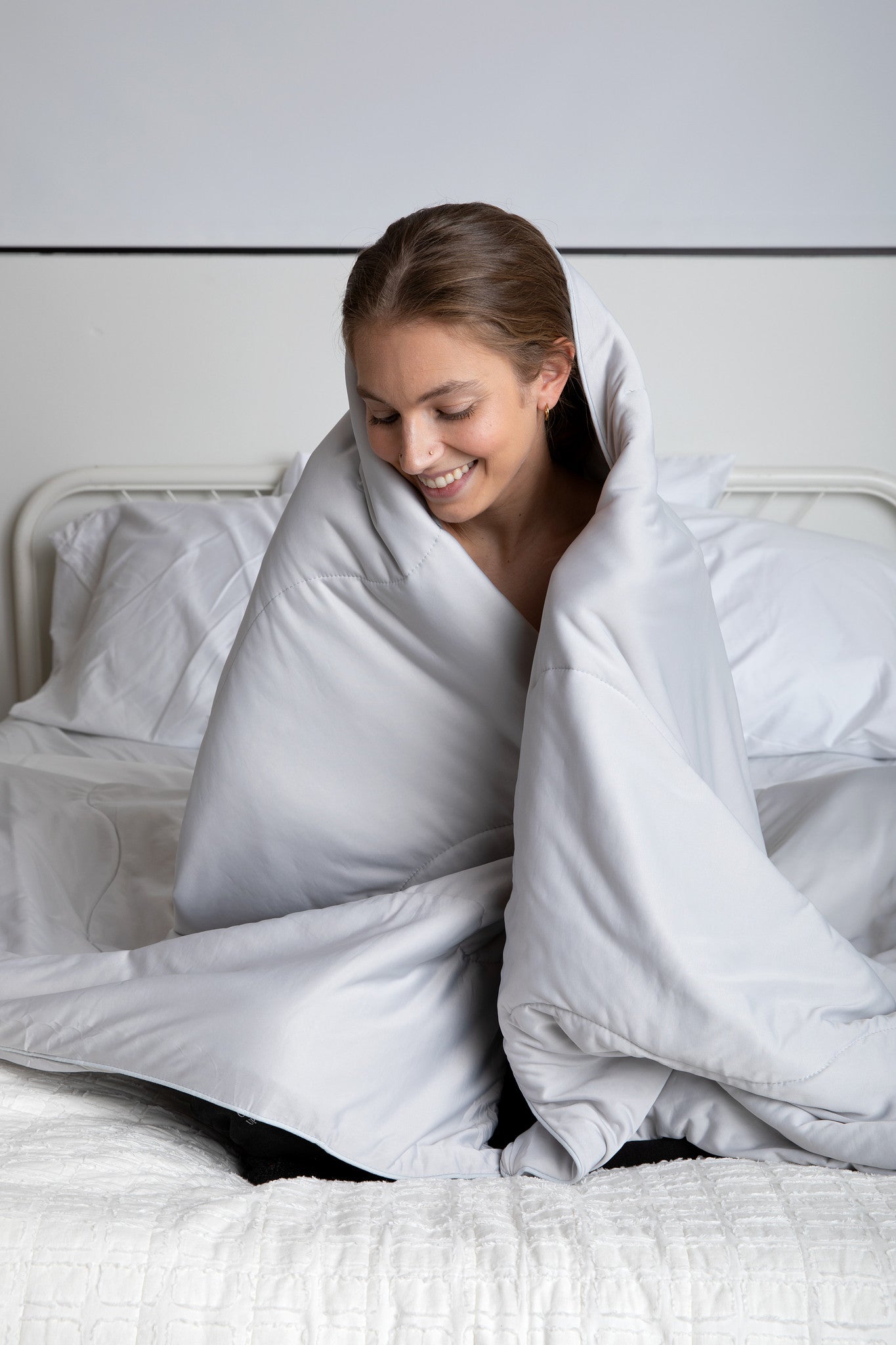 Ice Blankets: Cooling Blankets For Hot Sleepers